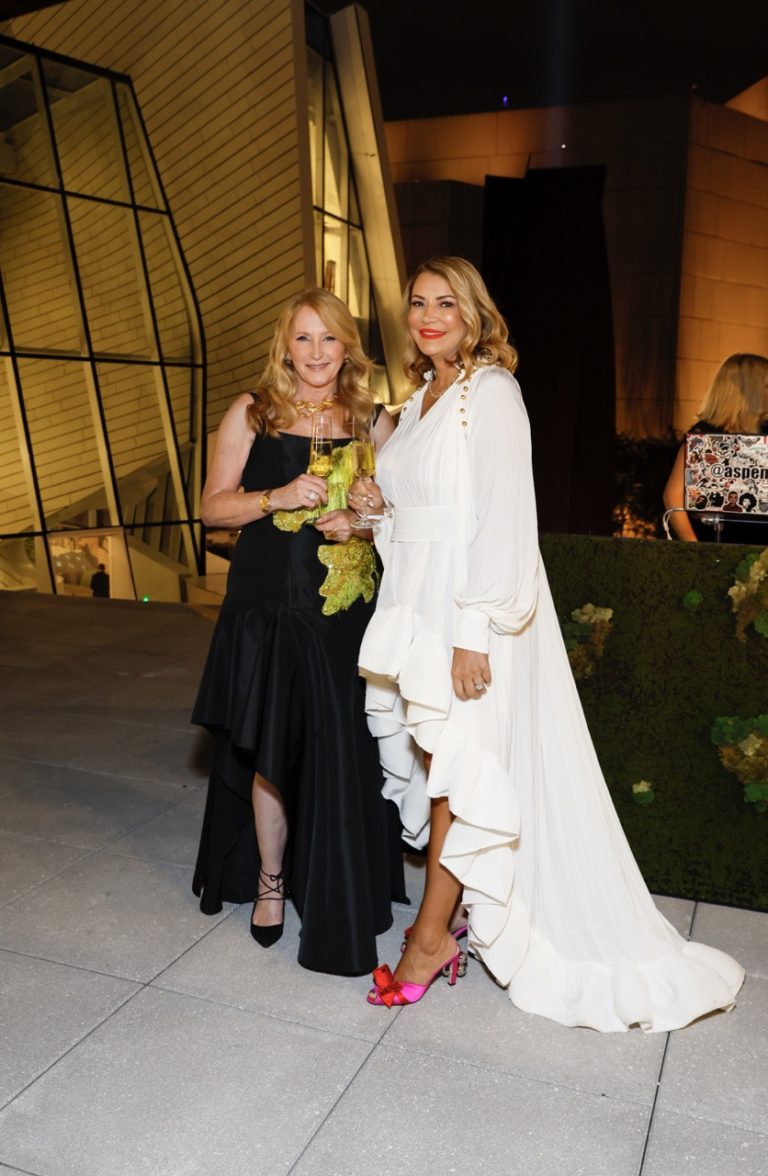 South Coast Plaza Celebrates OCMA and the Arts – South Coast Plaza